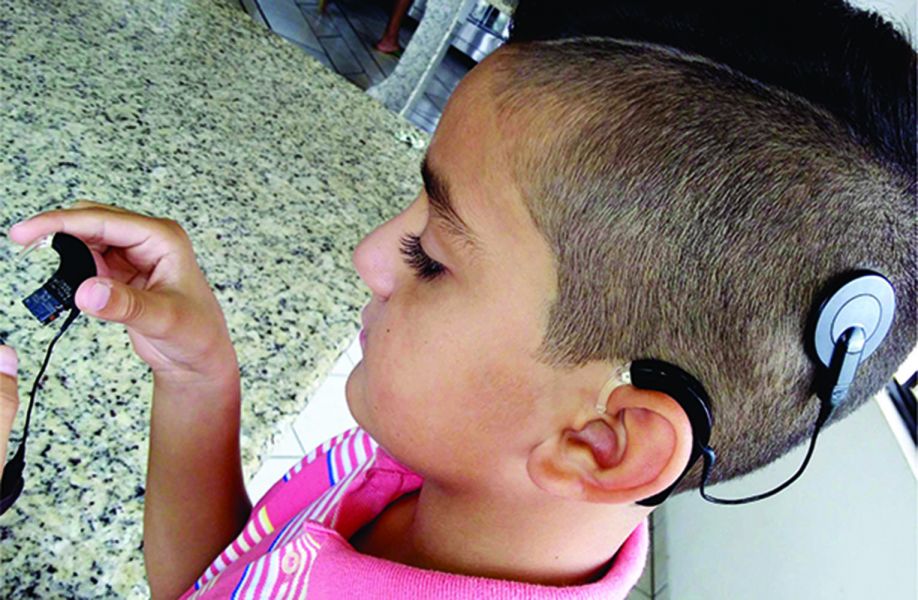 Siete niños de San Martín, Orán y Capital recibieron implantes ...