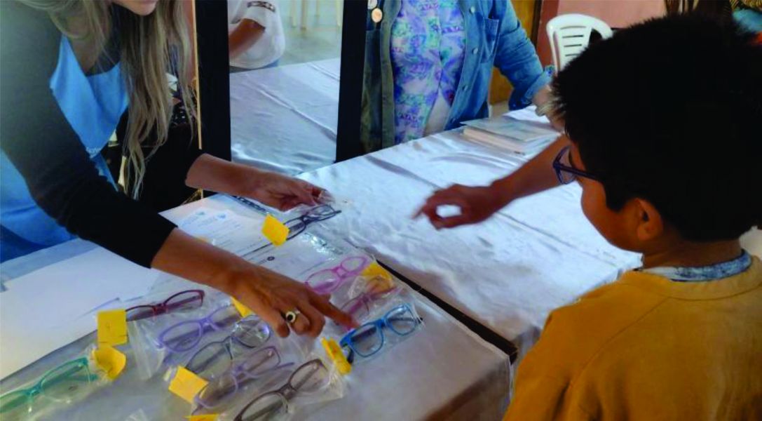 Un camión oftalmológico de Nación realizará controles visuales en 16 ...