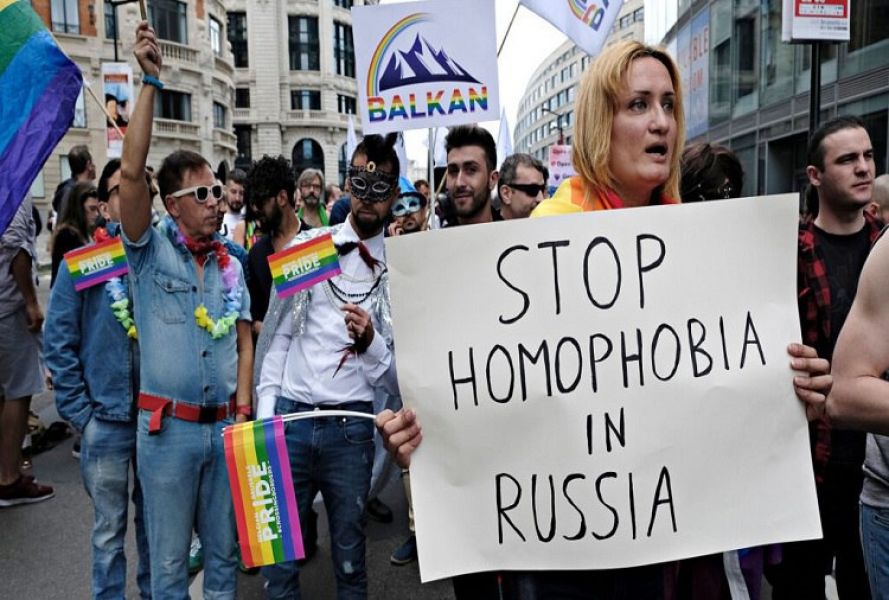 Vladimir Putin firma la ley que prohíbe en Rusia el cambio de sexo ...