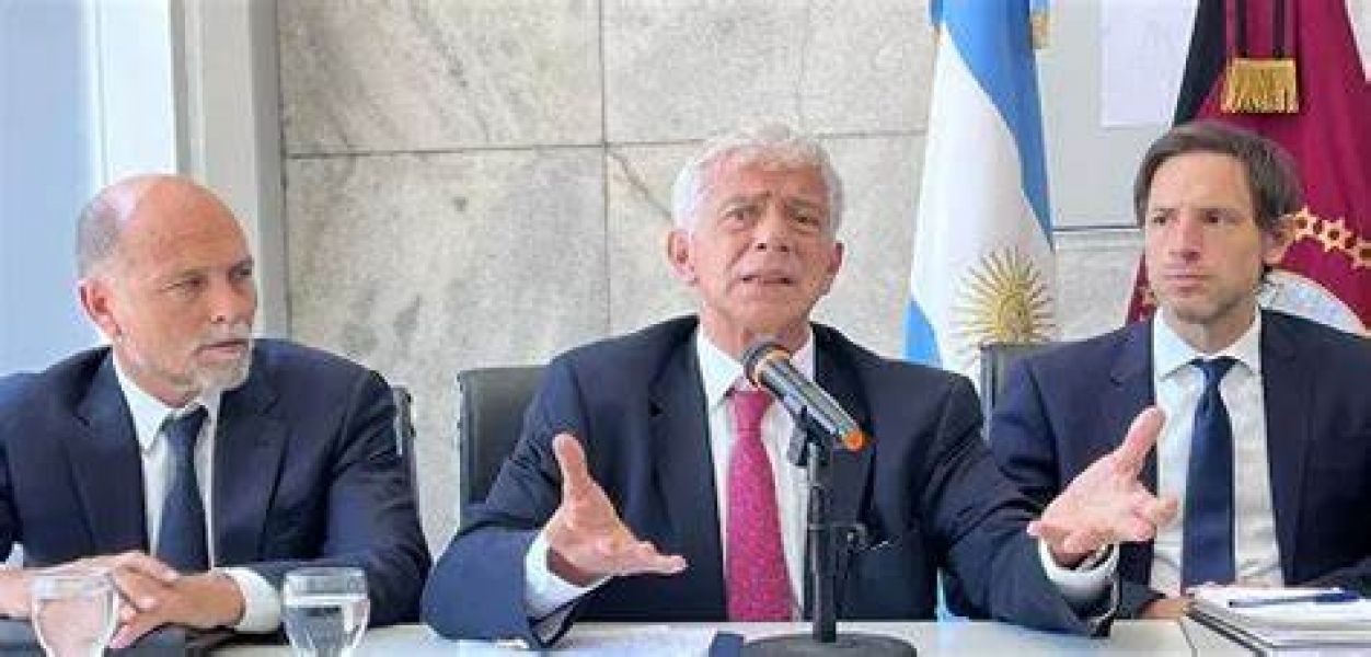 El 6 de mayo regirá en todo el país el ponderado sistema acusatorio ...