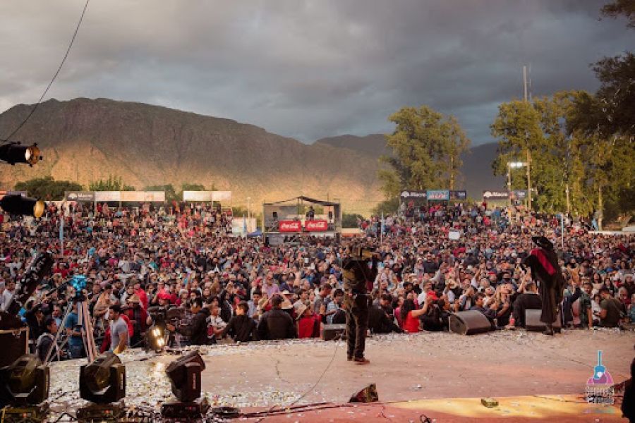 Cafayate: Bromatología desmintió denuncias de intoxicación en la ...