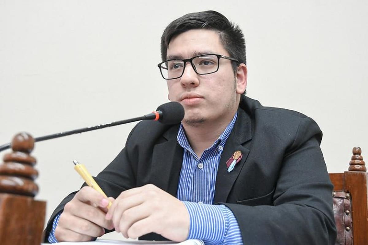 Pablo López presentó un proyecto para derogar una tasa ya eliminada por ...