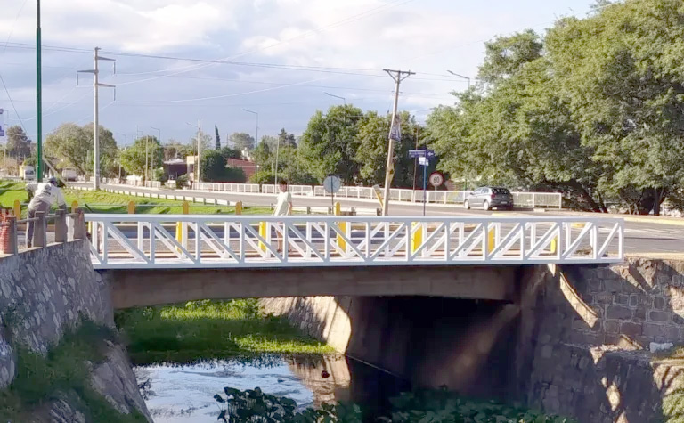 Con nuevas pasarelas peatonales, avanza en Salta el Plan “Cruzá Seguro ...